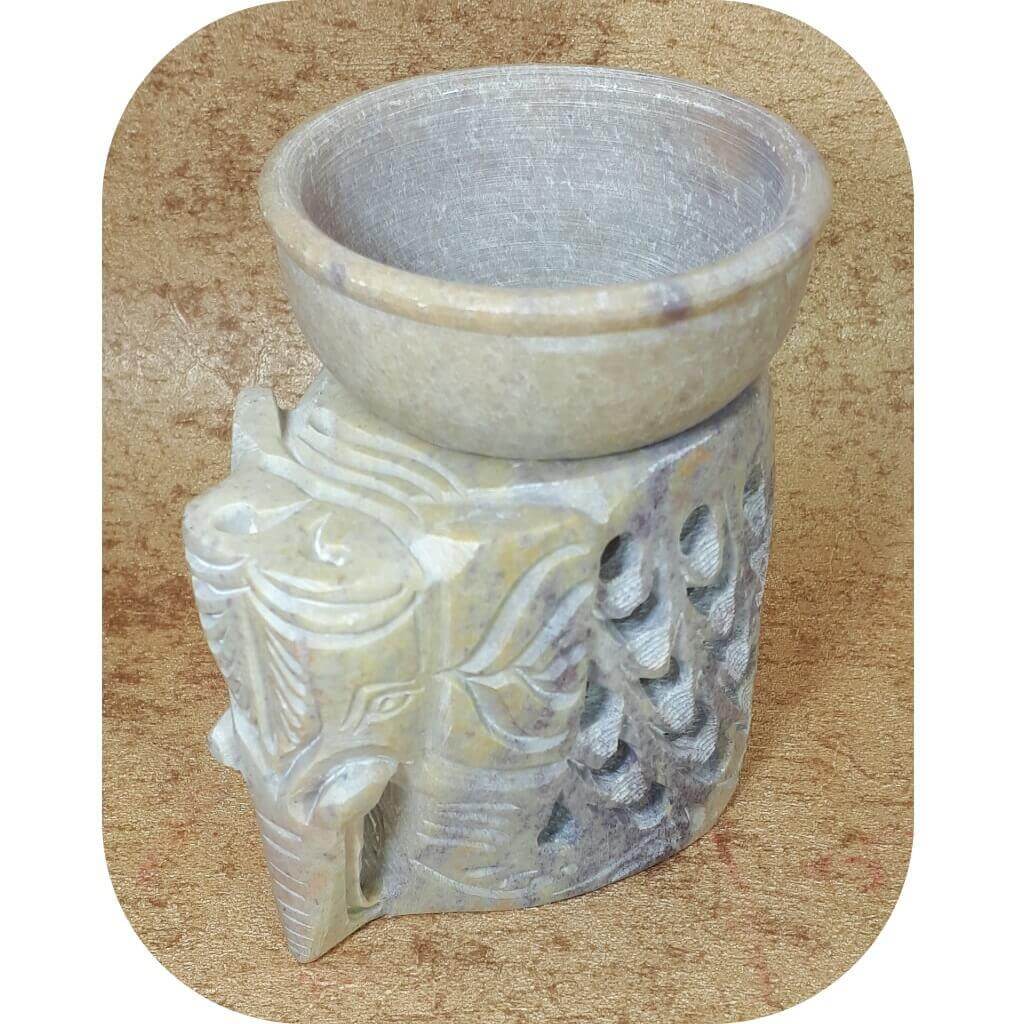 Olieverdamper vorm Olifant zeepsteen - Palo santo / Heilighout